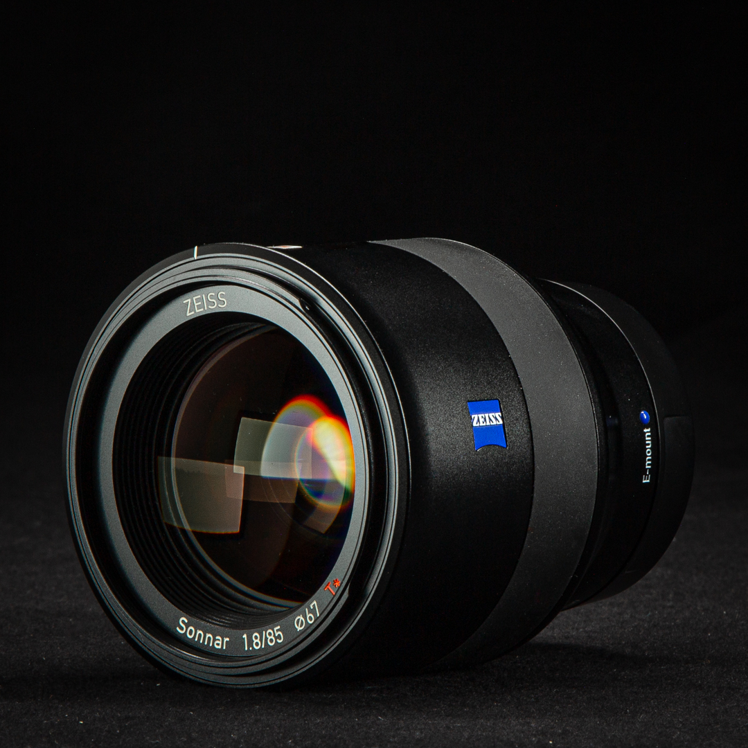 Zeiss Batis 85mm F1.8 | Atelier Screen TV